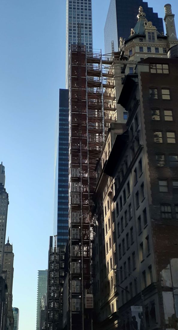 Crown Building - UBS